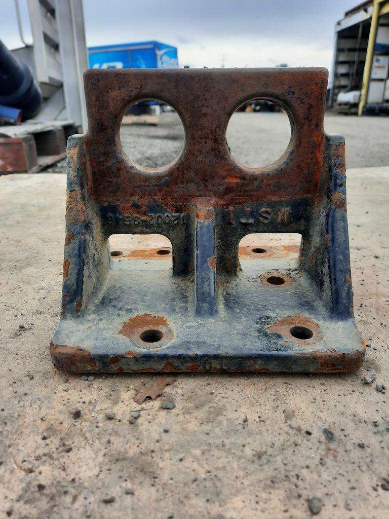 CAT C15 (SINGLE TURBO) ENGINE MOUNTS ENGINE (REAR) | Shop Parts | LKQ ...