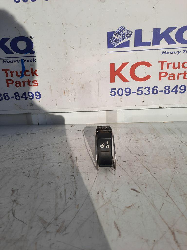 P27-1175-005 KENWORTH T680 SWITCH FIFTH WHEEL SLIDE | Shop Parts | LKQ ...