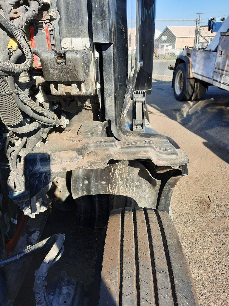 2019 T680 FENDER SPLASH SHIELD/GUARD | Shop Parts | LKQ Heavy Truck