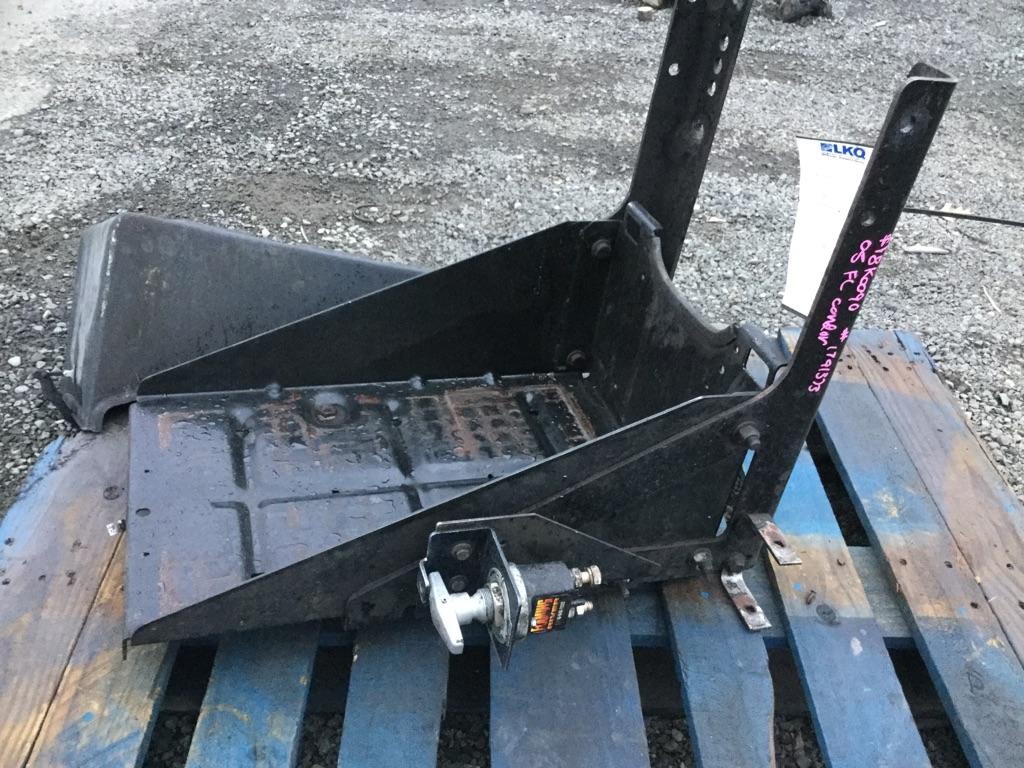2005 FREIGHTLINER CONDOR BATTERY BOX | Shop Parts | LKQ Heavy Truck
