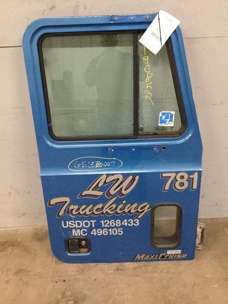 2000 CH613 DOOR ASSEMBLY FRONT | Shop Parts | LKQ Heavy Truck
