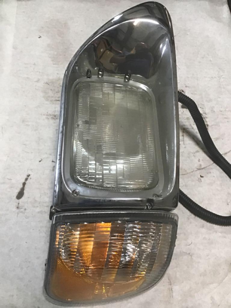 9200 HEADLAMP ASSEMBLY AND COMPONENT | Shop Parts | LKQ Heavy Truck