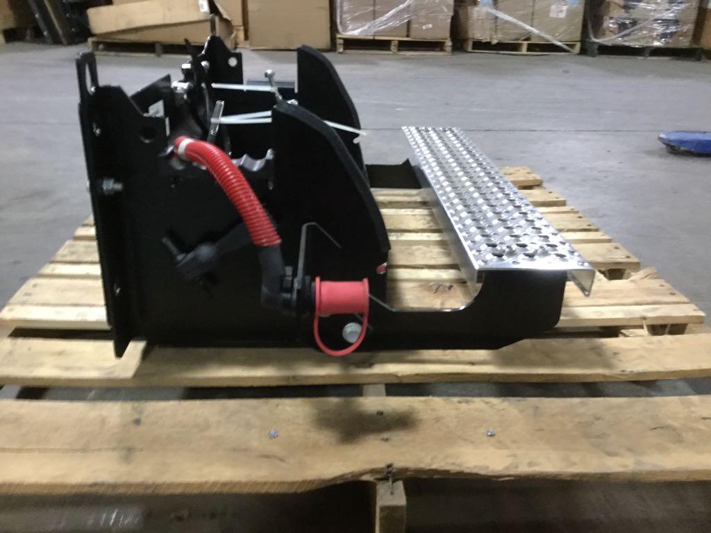 INTERNATIONAL CV BATTERY BOX | Shop Parts | LKQ Heavy Truck