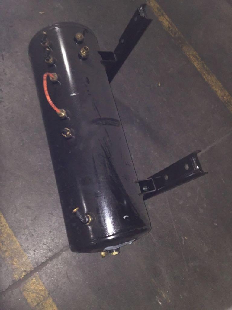 11" X 32" INTERNATIONAL LT AIR TANK | Shop Parts | LKQ Heavy Truck