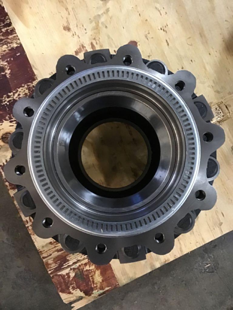 HUB PILOTED - STEEL 10 LUG HUB | Shop Parts | LKQ Heavy Truck