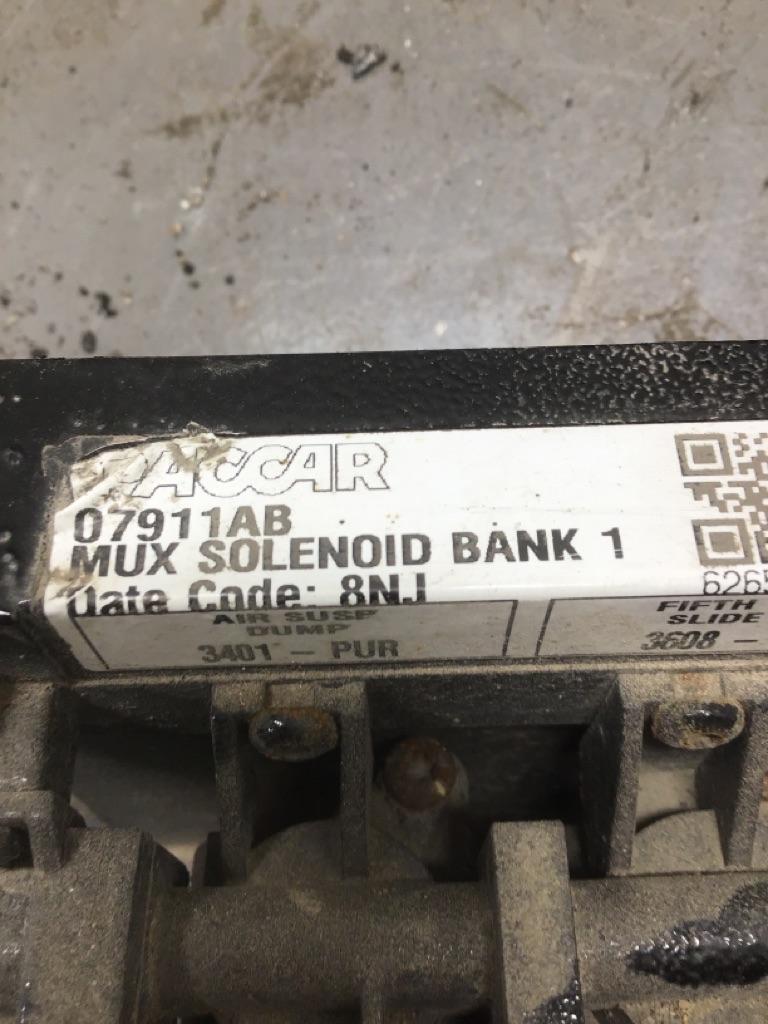 07911AB SOLENOIDS VALVE AIR | Shop Parts | LKQ Heavy Truck