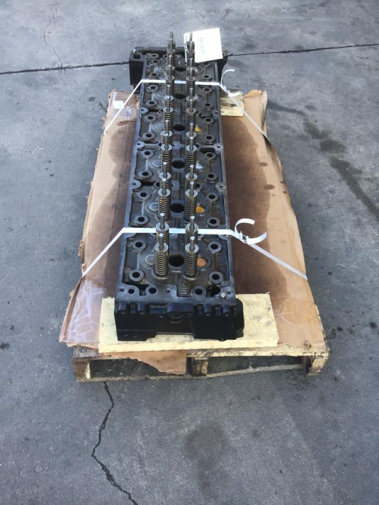 DETROIT DD15 CYLINDER HEAD | Shop Parts | LKQ Heavy Truck
