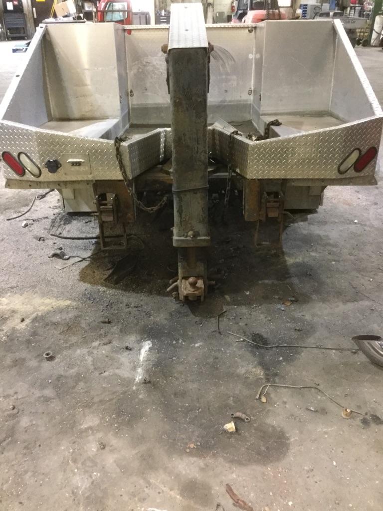 1996 UTILITY/SERVICE BED UNKNOWN TRUCK BODIES BOX VAN/FLATBED/UTILITY ...