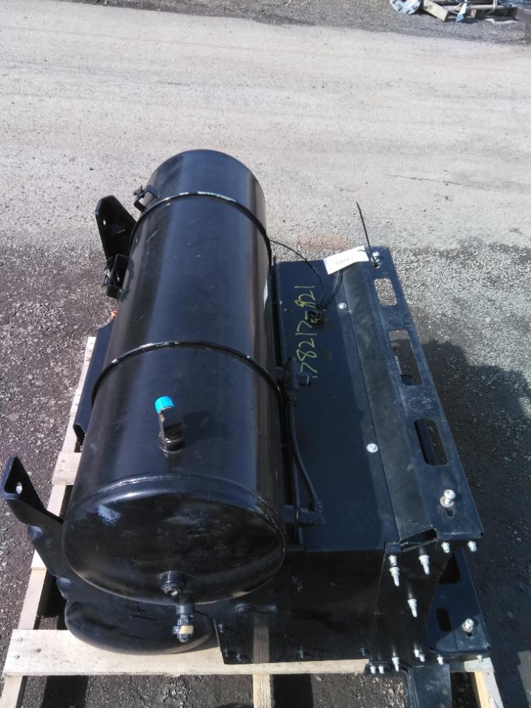 2019 KENWORTH T680 BATTERY BOX | Shop Parts | LKQ Heavy Truck