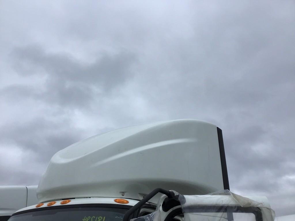 2022 RH FAIRING WIND DEFLECTOR ROOF | Shop Parts | LKQ Heavy Truck