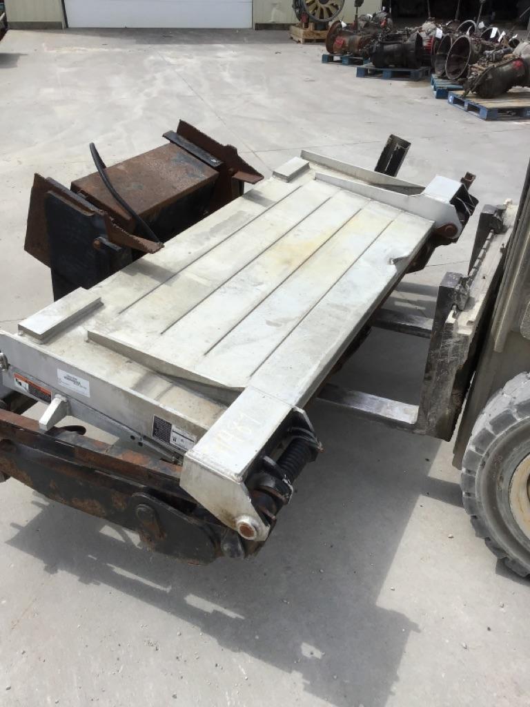 2009 GPT SERIES LIFT GATE ASSEMBLY | Shop Parts | LKQ Heavy Truck
