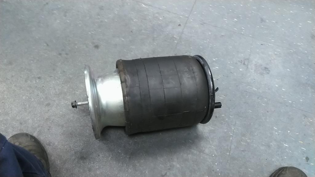 W01-5008137A FIRESTONE W01-500-8137A AIR BAG (SPRING) | Shop Parts ...