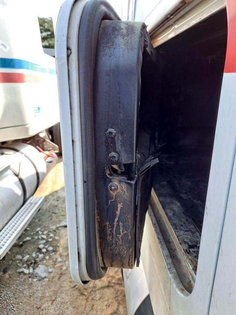DOOR COMPARTMENT - MACK CXU613 | Shop Parts | LKQ Heavy Truck