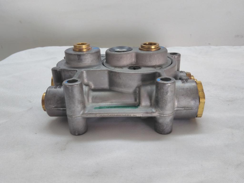 802701 BRAKE TRACTOR PROTECTION VALVE VALVE AIR | Shop Parts | LKQ ...