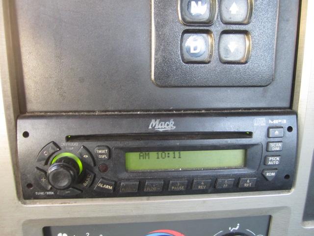 2008 MACK CXU612 RADIO AM/FM/CD | Shop Parts | LKQ Heavy Truck