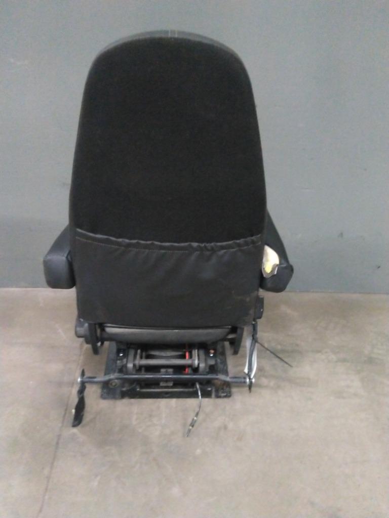 2022 INTERNATIONAL LT SEAT FRONT | Shop Parts | LKQ Heavy Truck
