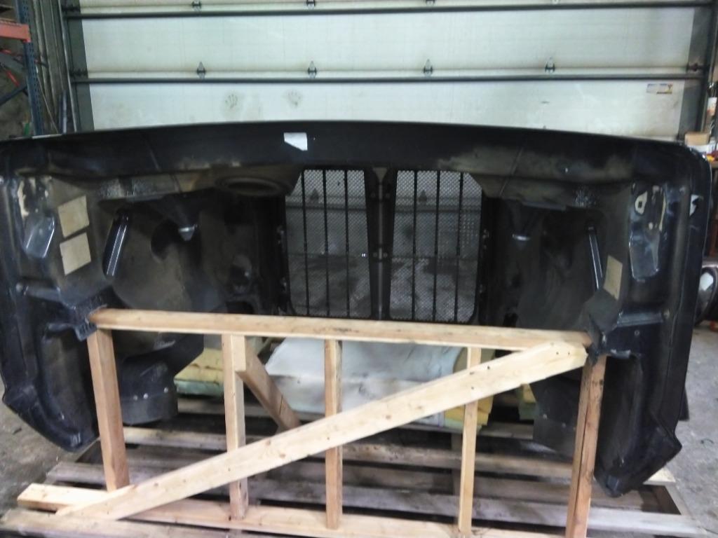 2020 W990 HOOD | Shop Parts | LKQ Heavy Truck
