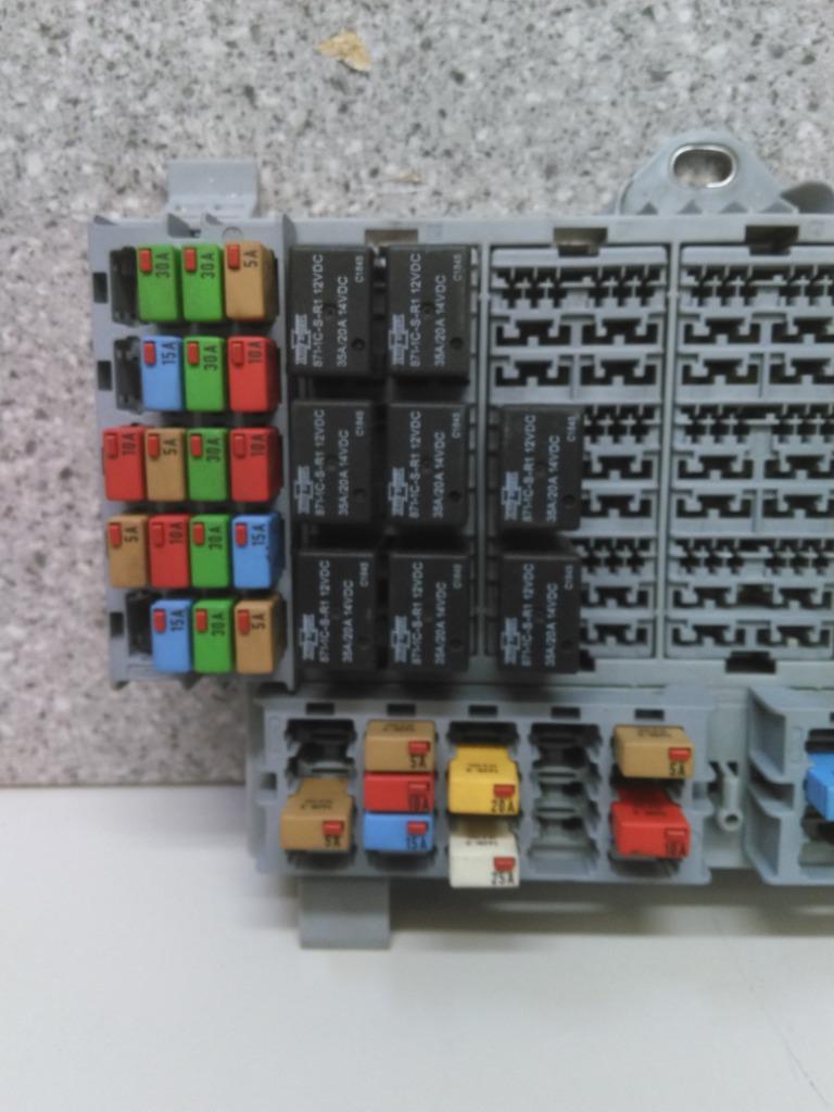 2020 INTERNATIONAL LT FUSE BOX | Shop Parts | LKQ Heavy Truck