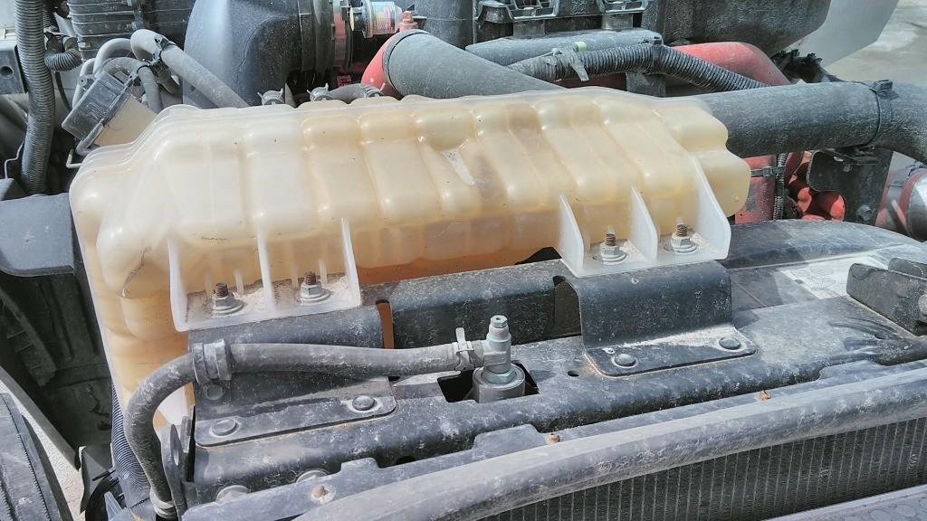 INTERNATIONAL LT RADIATOR OVERFLOW TANK | Shop Parts | LKQ Heavy Truck
