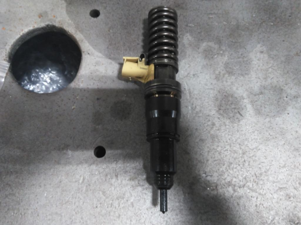 85013147 MACK MP7 FUEL INJECTOR | Shop Parts | LKQ Heavy Truck