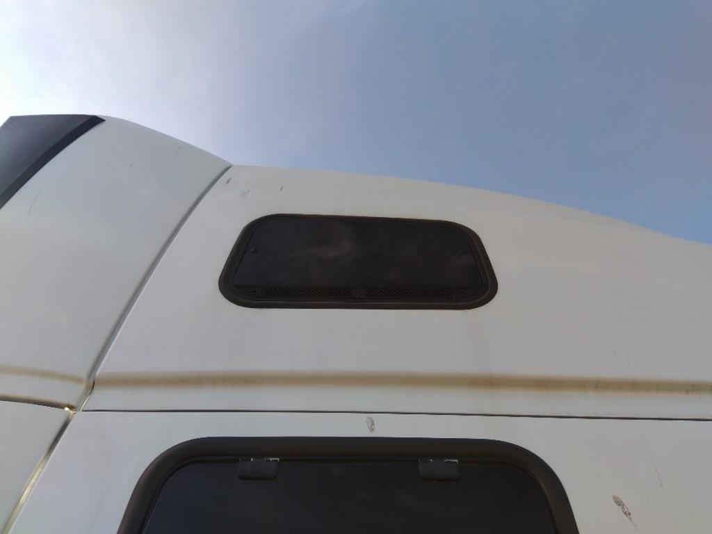 2020 VOLVO VNL GLASS SLEEPER | Shop Parts | LKQ Heavy Truck