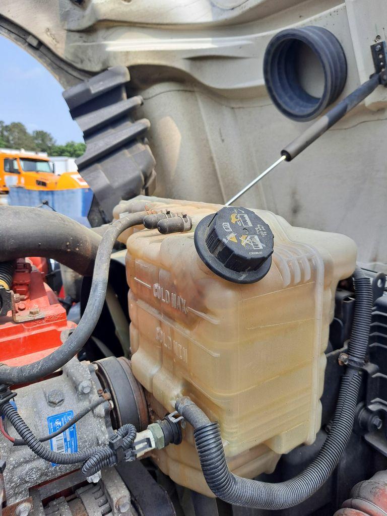 INTERNATIONAL LT RADIATOR OVERFLOW TANK | Shop Parts | LKQ Heavy Truck