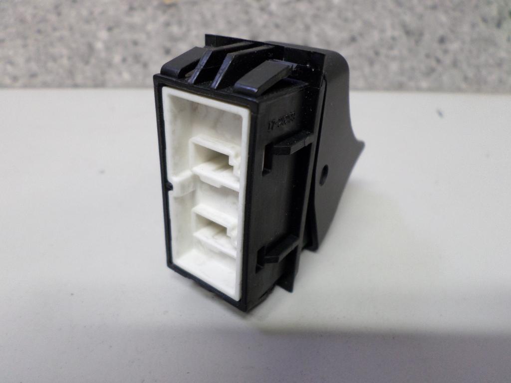 Kenworth T680 Switch Interaxle Lock Shop Parts Lkq Heavy Truck