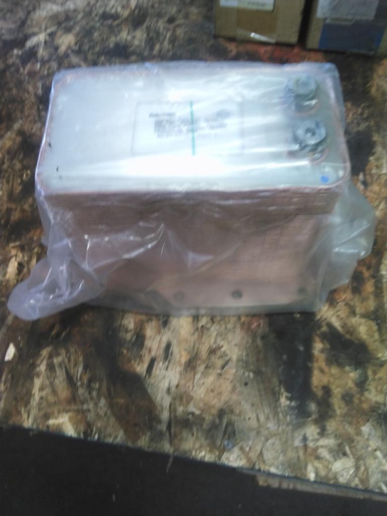 1932500 PACCAR MX-13 ENGINE OIL COOLER | Shop Parts | LKQ Heavy Truck