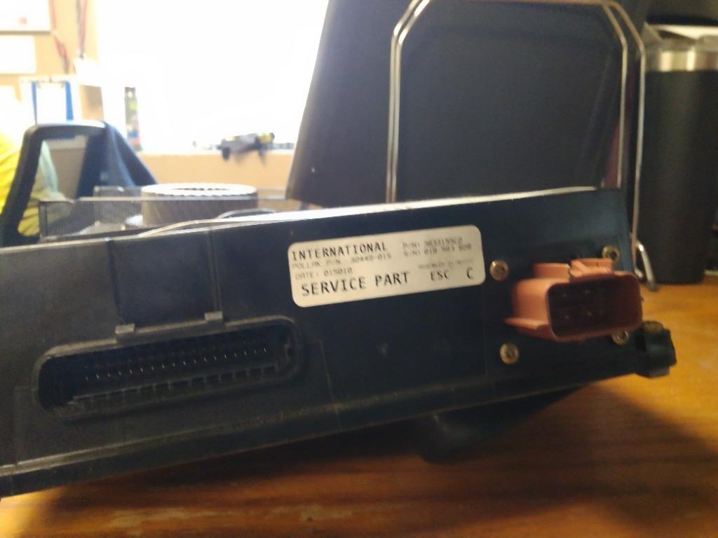 3833155C2 INTERNATIONAL 8600 CAB CONTROL MODULE | Shop Parts | LKQ ...
