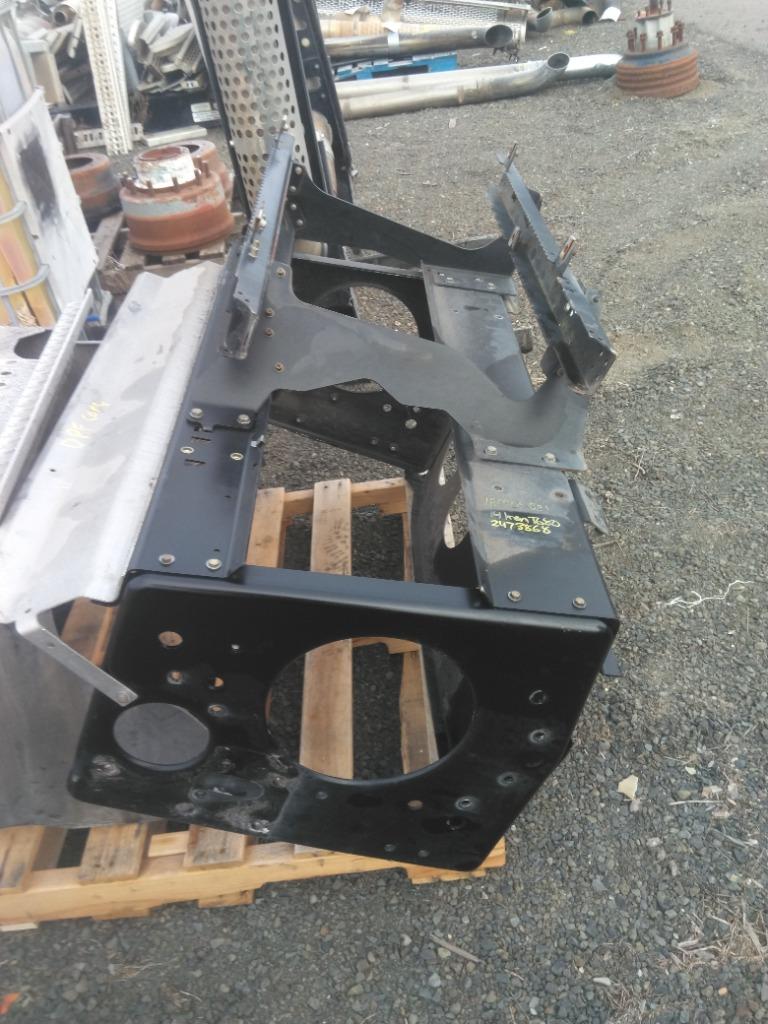 KENWORTH T880 DPF COVER | Shop Parts | LKQ Heavy Truck