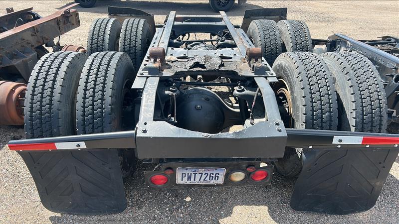 2006 PETERBILT LOW AIR LEAF CUTOFF - TANDEM AXLE | Shop Parts | LKQ ...