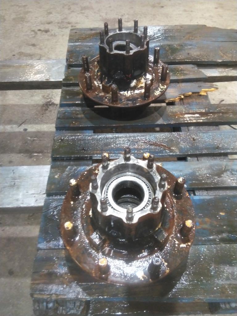 HUB PILOTED - STEEL 8 LUG HUB | Shop Parts | LKQ Heavy Truck