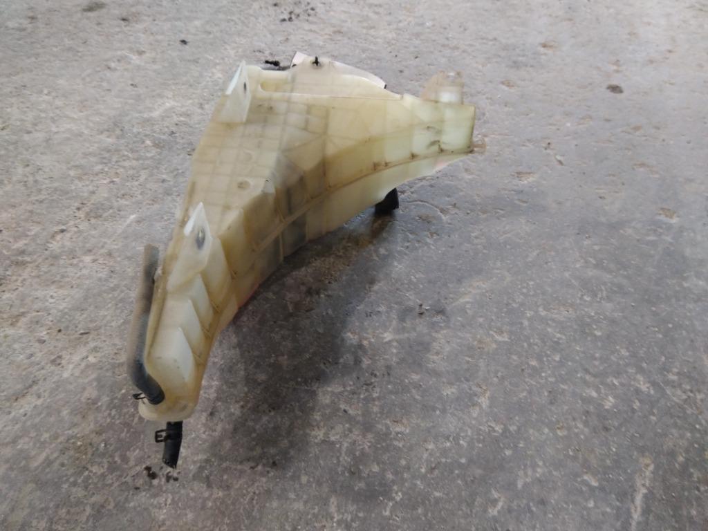 NA FREIGHTLINER CASCADIA 113 RADIATOR OVERFLOW TANK | Shop Parts | LKQ ...