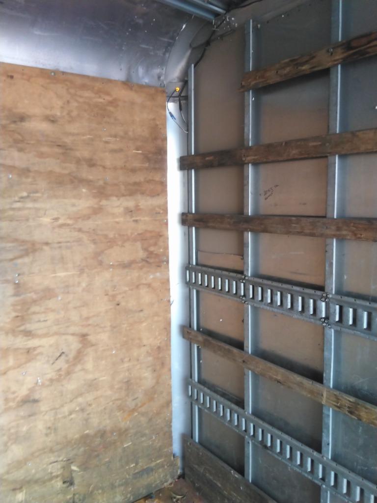 2012 BOX VAN READING TRUCK BODIES BOX VAN/FLATBED/UTILITY | Shop Parts ...